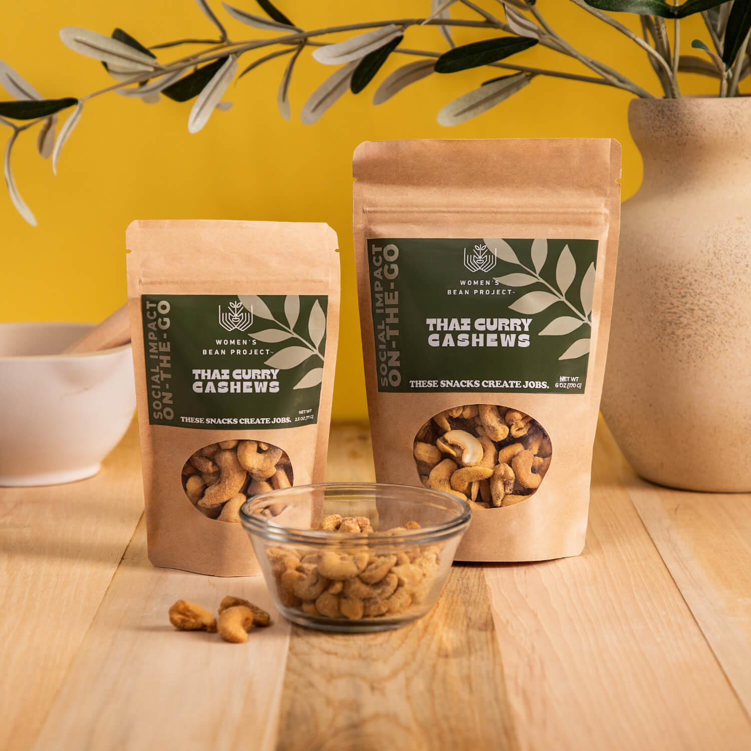 Product: Thai Curry Cashews